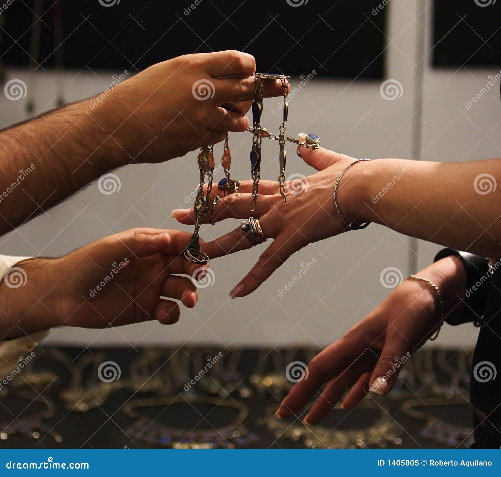 Trueque imagen de archivo. Imagen de venta, comercio, gente - 1405005