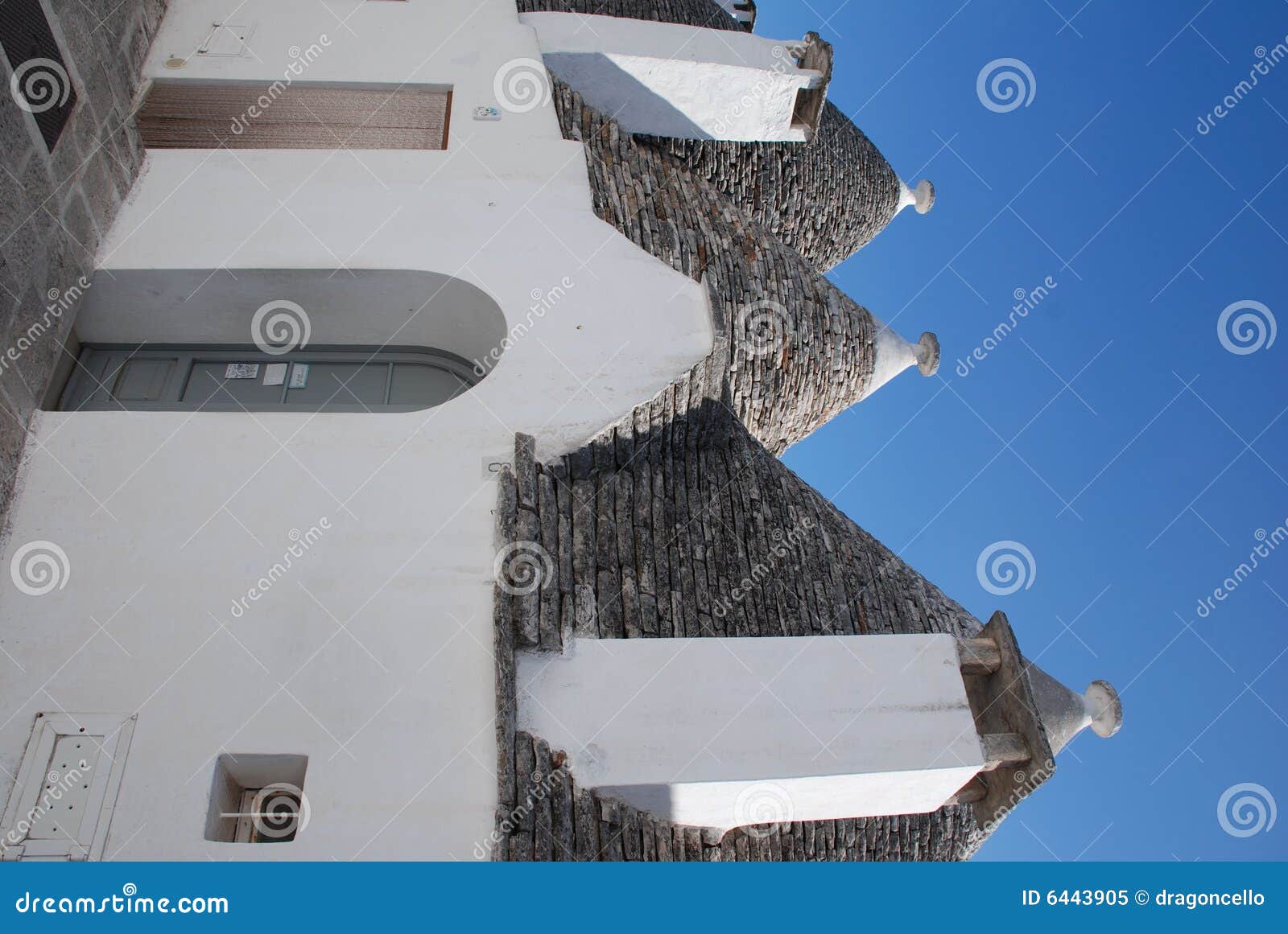Trullo En Puglia, Italia Meridional Imagen de archivo - Imagen de ...