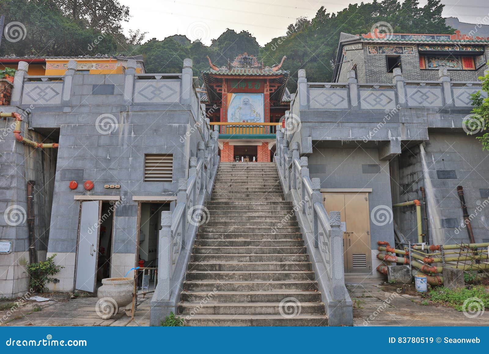 Tsing Shan Monastery at Castle Peak. Editorial Stock Image - Image of ...