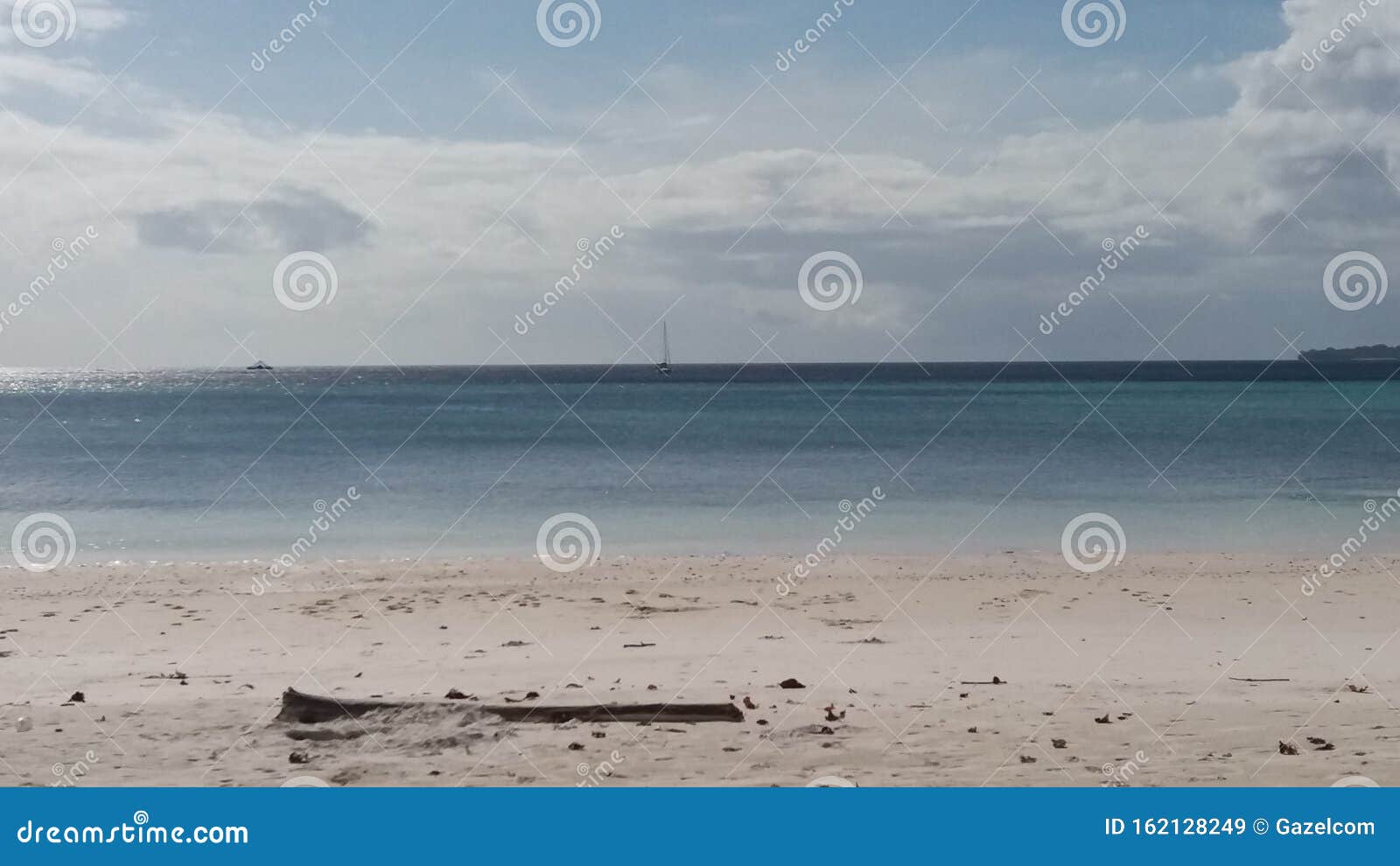 Tual Beach stock image. Image of water, tual, view, beach - 162128249