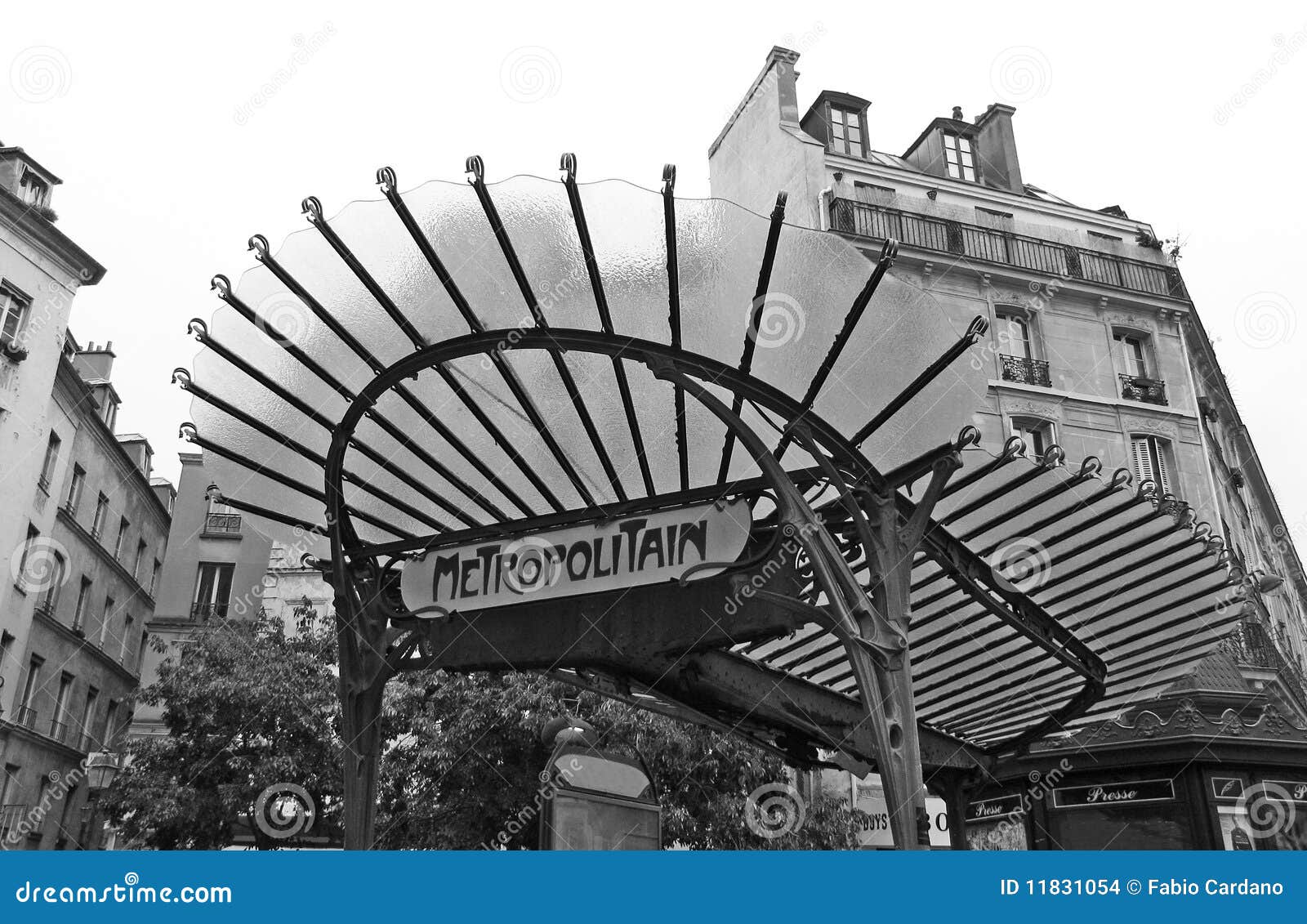 Tube entrance editorial stock image. Image of transportation - 11831054