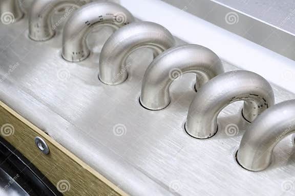 Tubi di raffreddamento fotografia stock. Immagine di tecnologia - 36517542