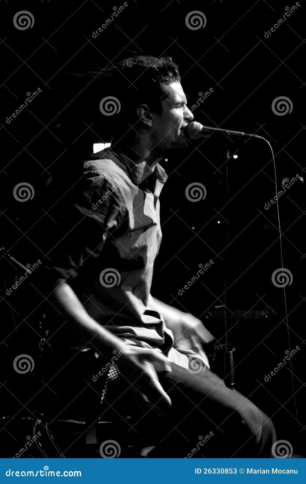 Tudor Chirila editorial stock photo. Image of music, stage - 26330853