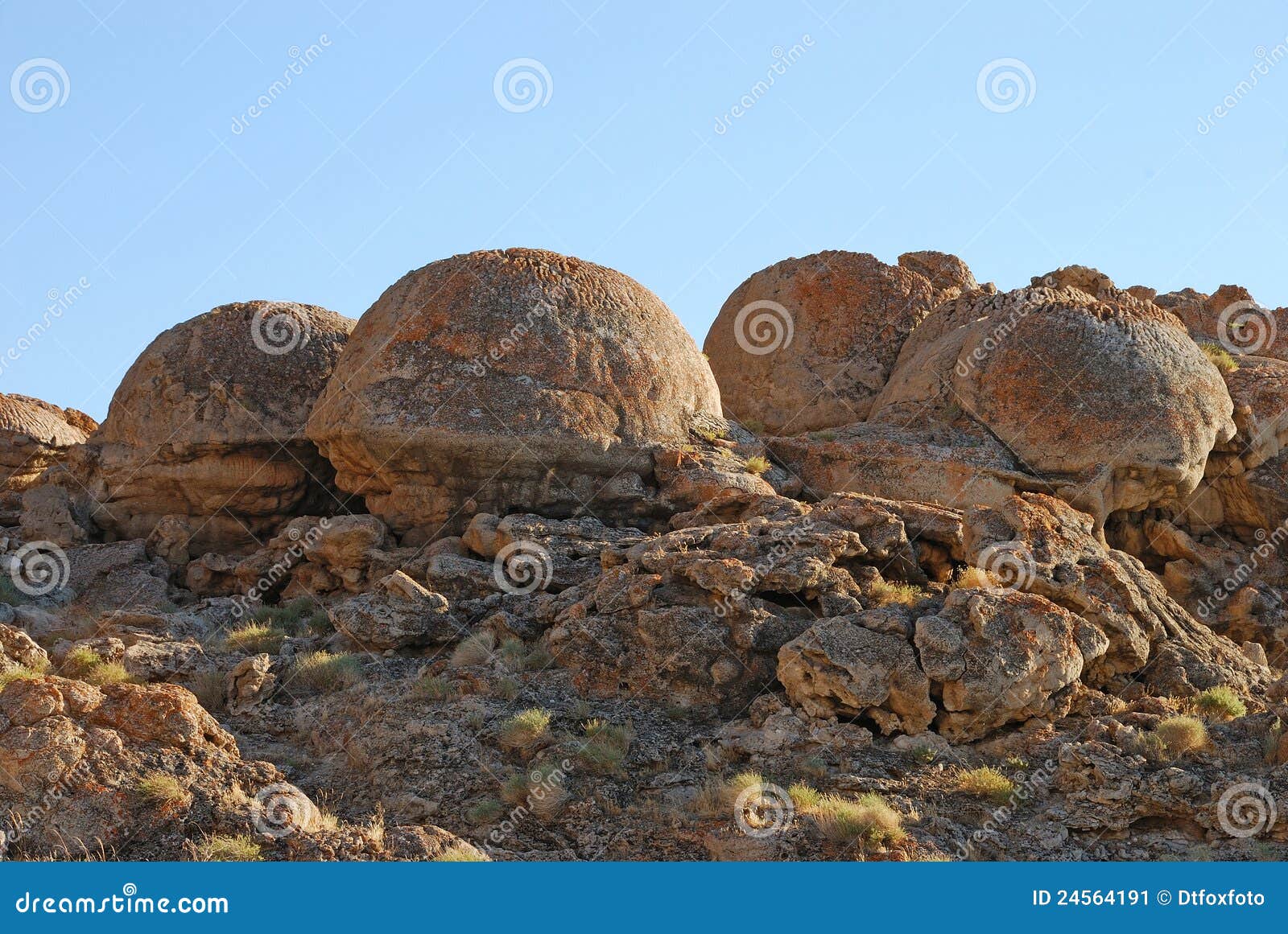 Tufa Rock stock image. Image of anaho, lake, mushroom - 24564191