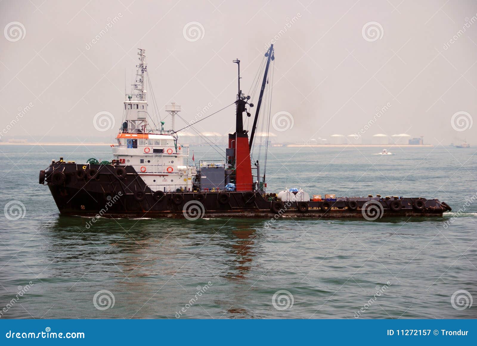 Tug and Barge in Singapore Anchorage. Stock Image - Image of passage ...