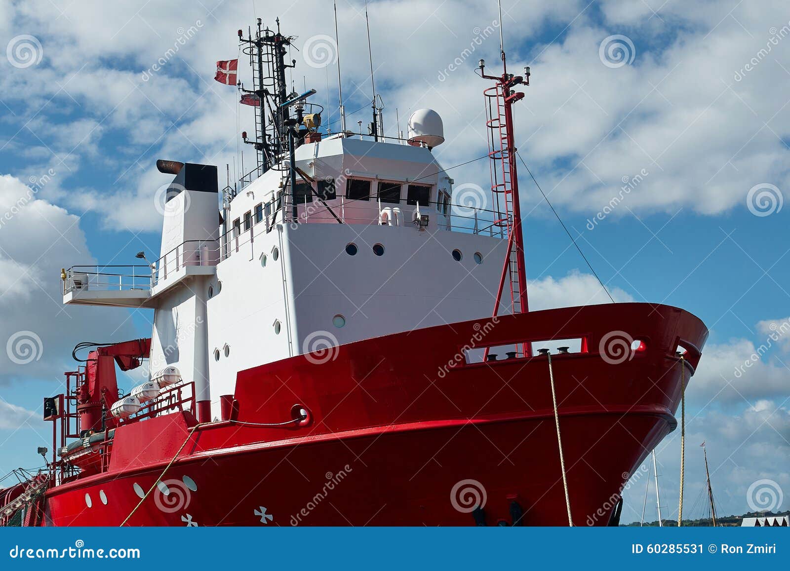 Tug boat docking in a port stock image. Image of naval - 60285531