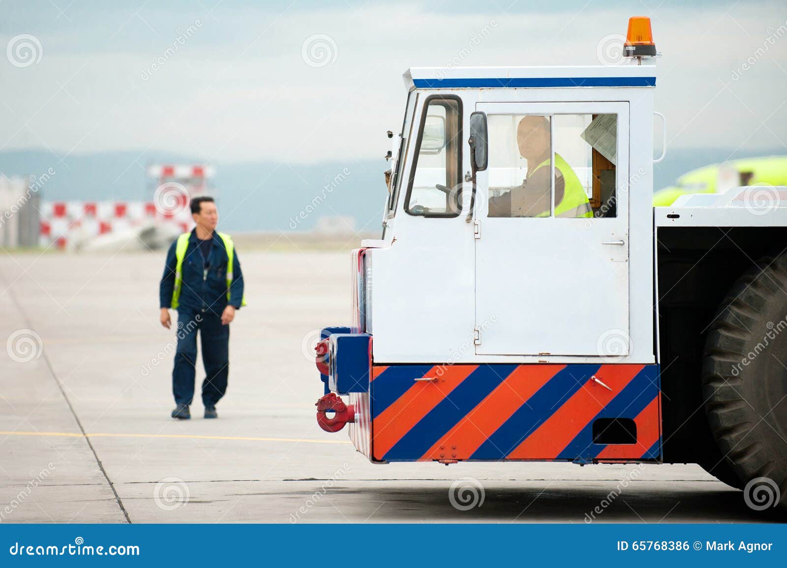 Tug Pushback Tractor in the Airport. Editorial Photo - Image of engine ...