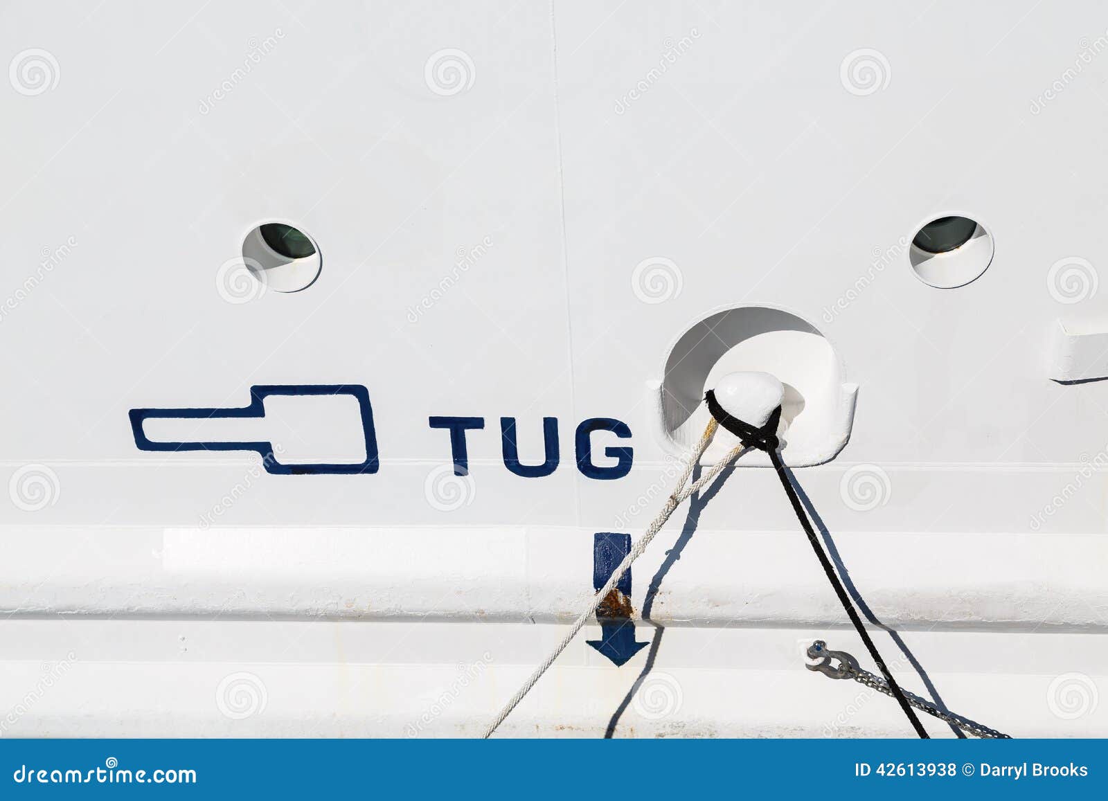 Tug Sign Sur Un Blanc Embarque La Coque Photo stock - Image du corde ...