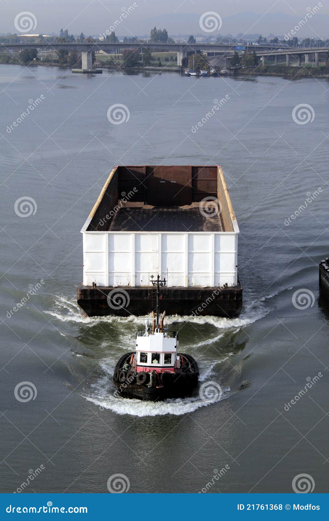 737 Empty Barge Photos - Free & Royalty-Free Stock Photos from Dreamstime