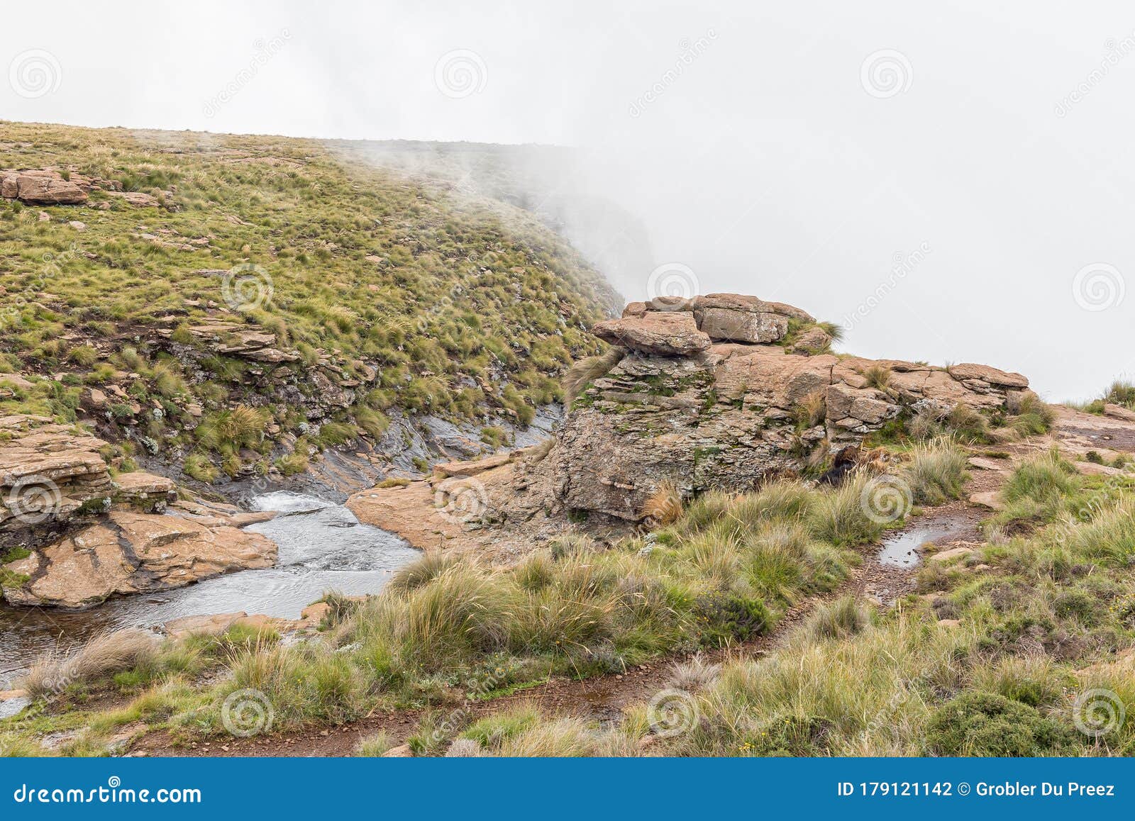 Tugela River at the Top of the Tugela Falls Stock Photo - Image of ...