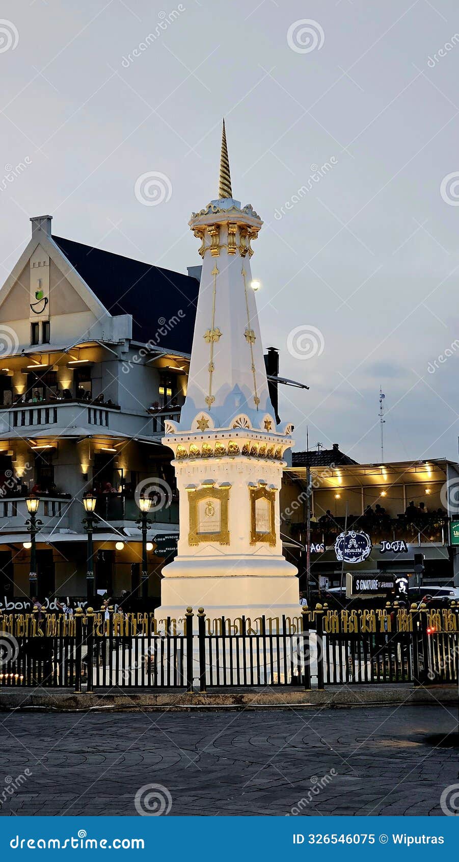 Tugu Yogyakarta editorial image. Image of tugu, monument - 326546075