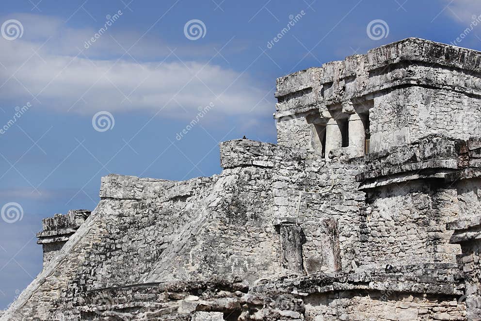 Tulum pyramid temple stock image. Image of tulum, blue - 13775085