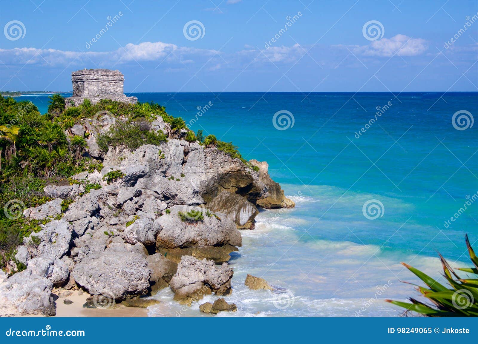 Tulum Temple on the Caribbean Coast Stock Image - Image of temple, ruin ...