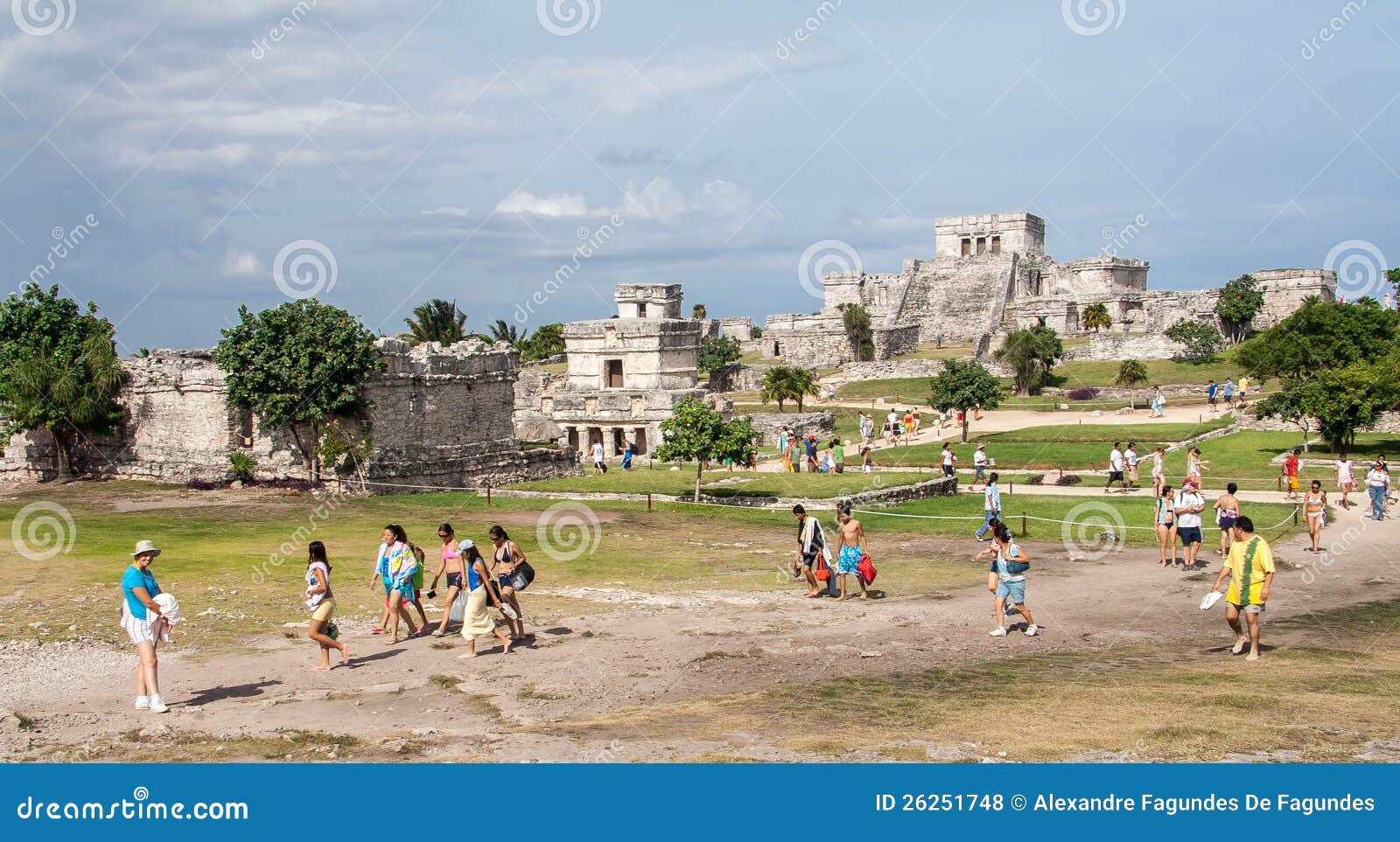 Tulum Temple Yucatan Mexico Editorial Stock Photo - Image of tulum ...