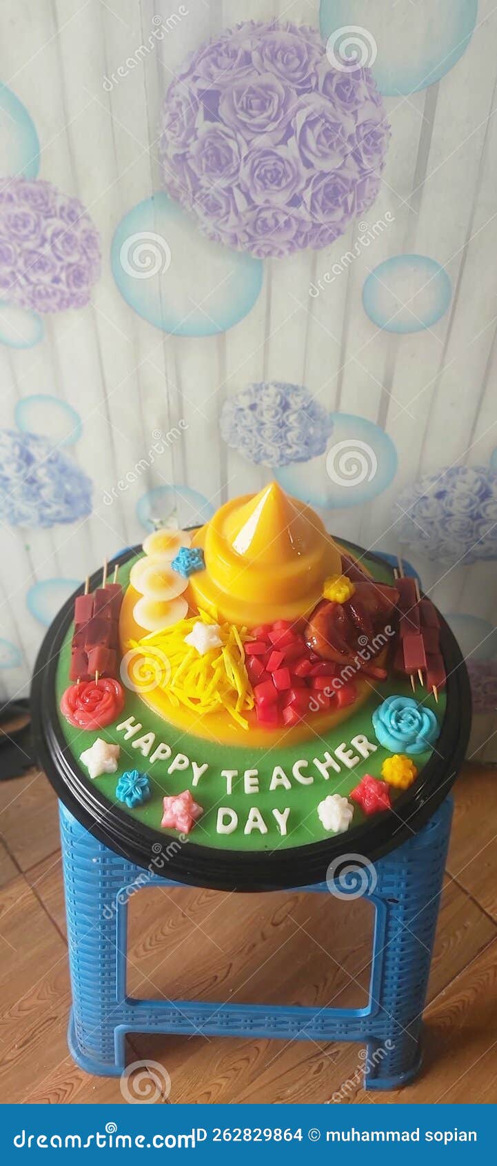 Tumpeng Pudding Creations Happy Teacher& X27;s Day Stock Photo - Image ...