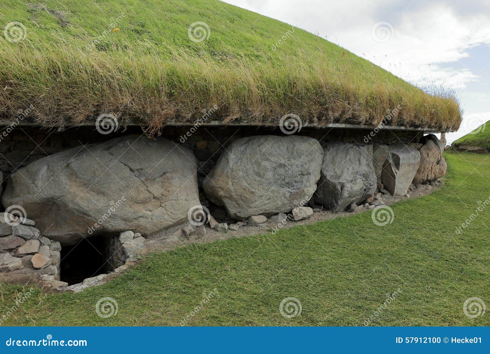 Tumuli of Newgrange in Northern Ireland Stock Photo - Image of grave ...