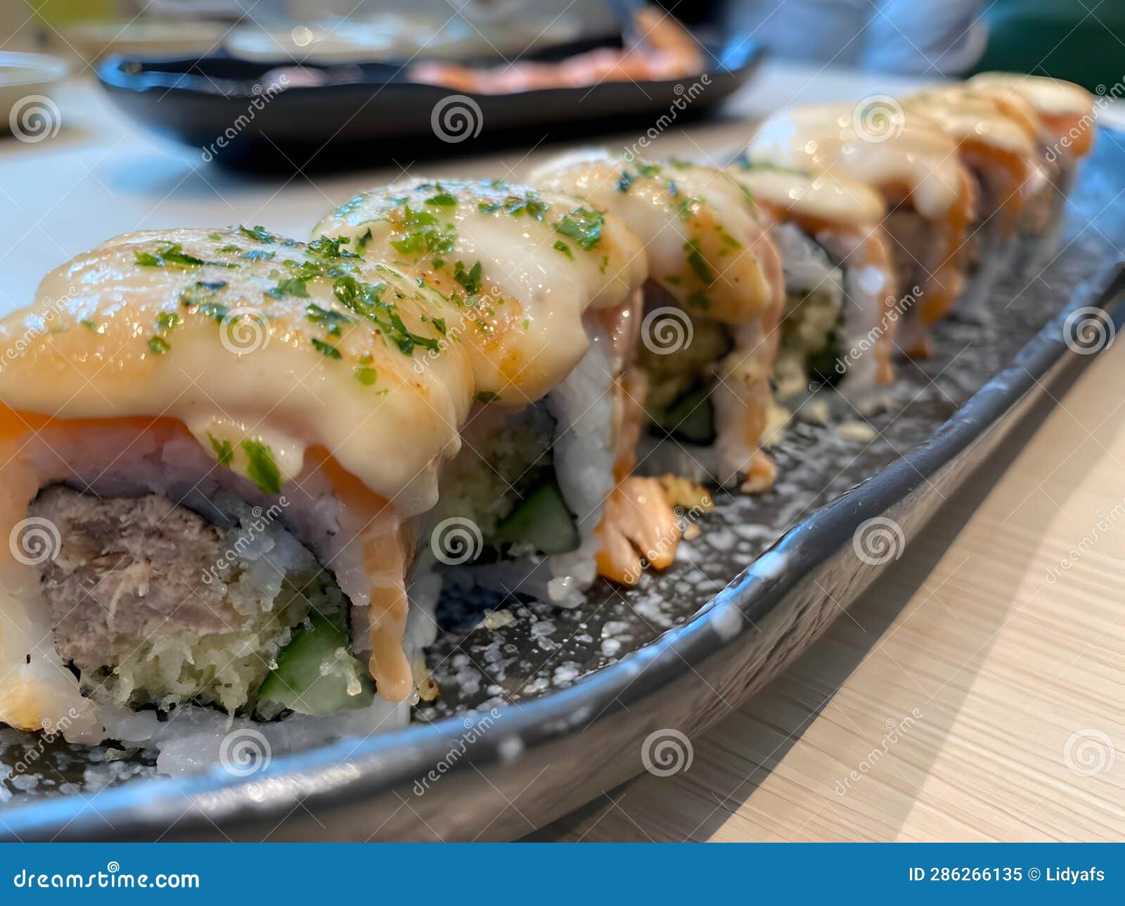 Tuna Salad Crispy Mentai Sushi Tei Stock Image - Image of food, salad ...
