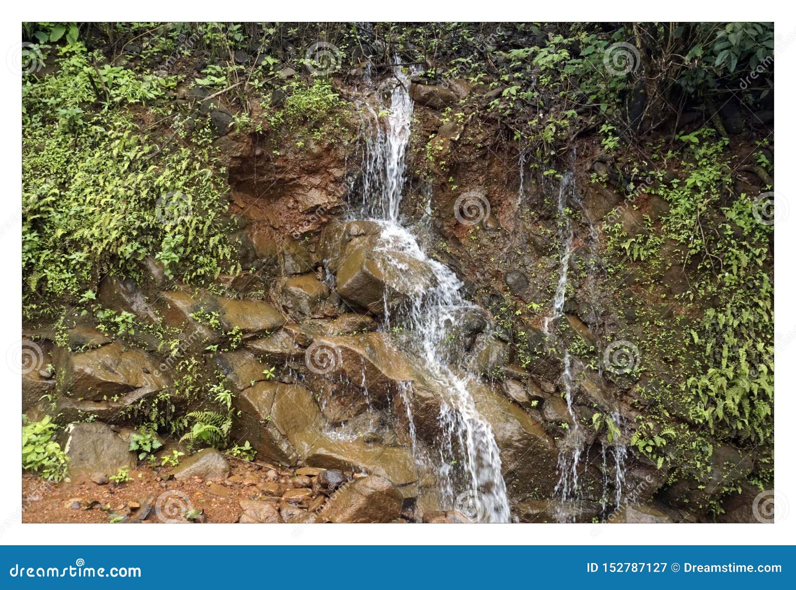 Tungareshwar waterfall stock image. Image of tungareshwar - 152787127
