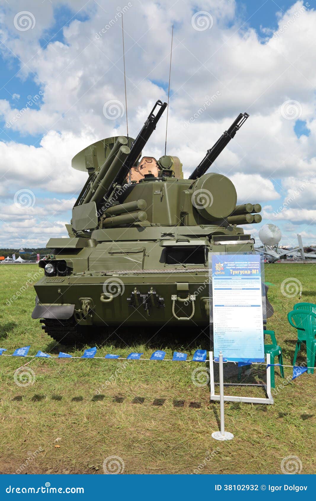 Tunguska redactionele fotografie. Image of slag, internationaal - 38102932