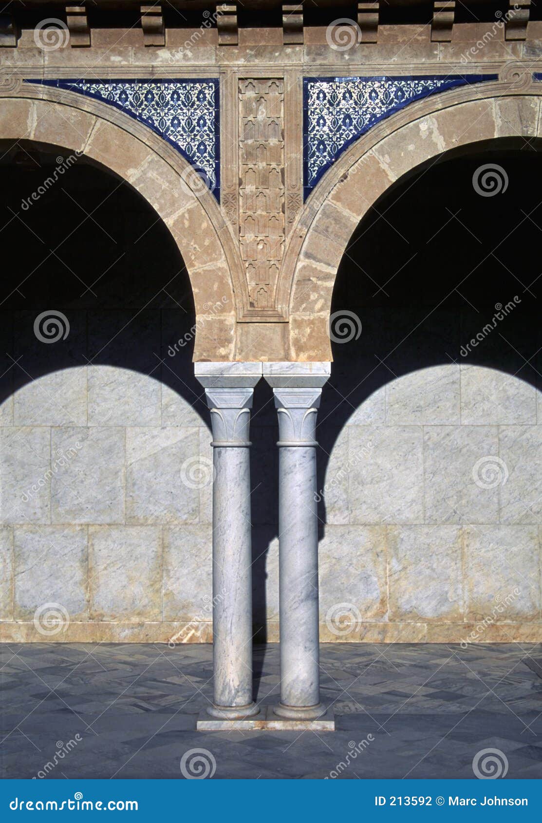 15,414 Islamic Column Stock Photos - Free & Royalty-Free Stock Photos ...