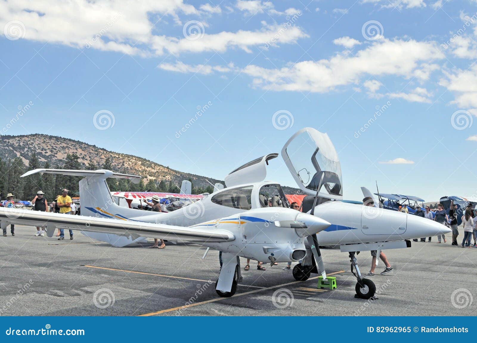 Turbo-Prop Airplane editorial image. Image of prop, airport - 82962965