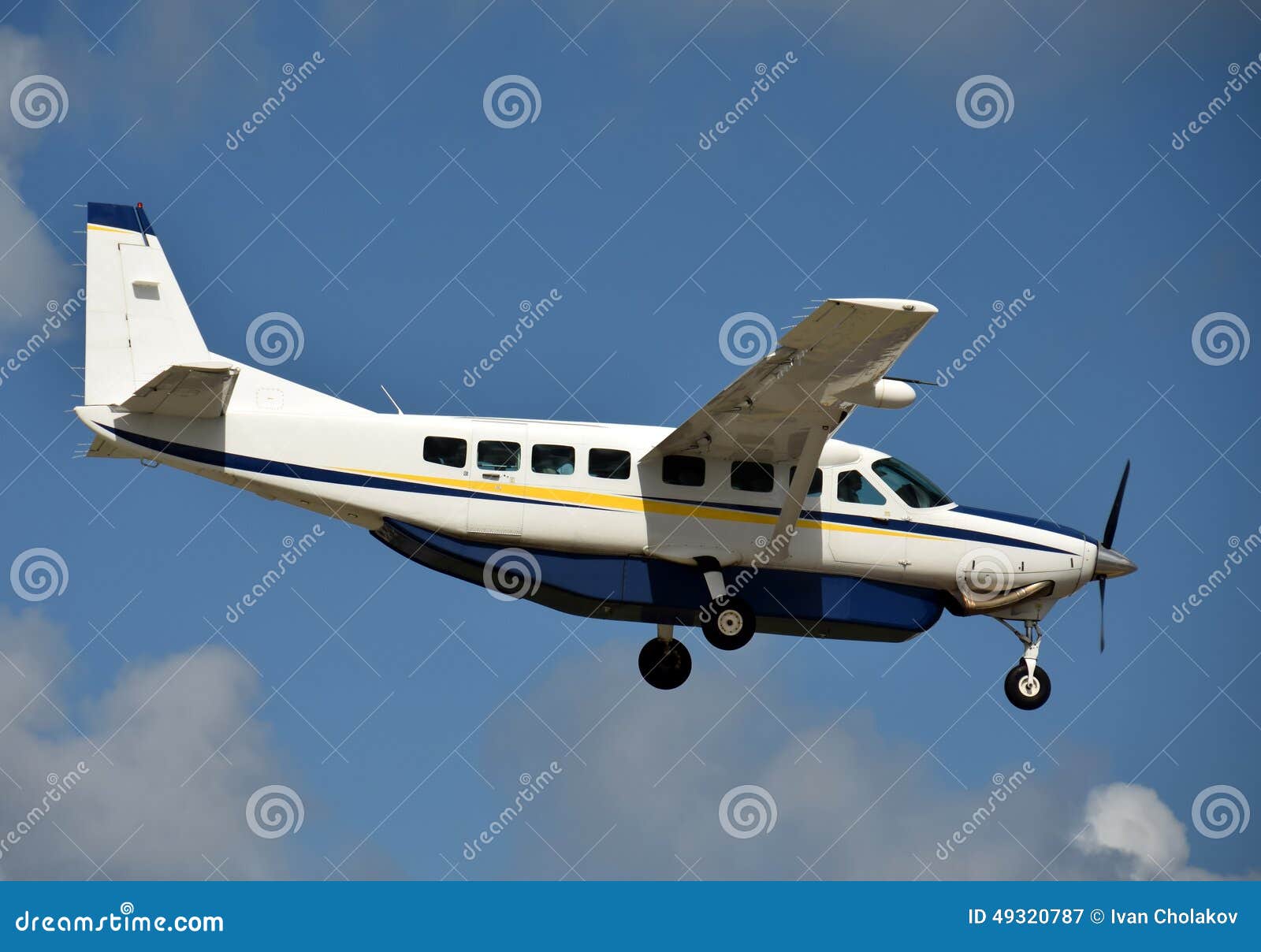 Turboprop airplane landing stock image. Image of turboprop - 49320787