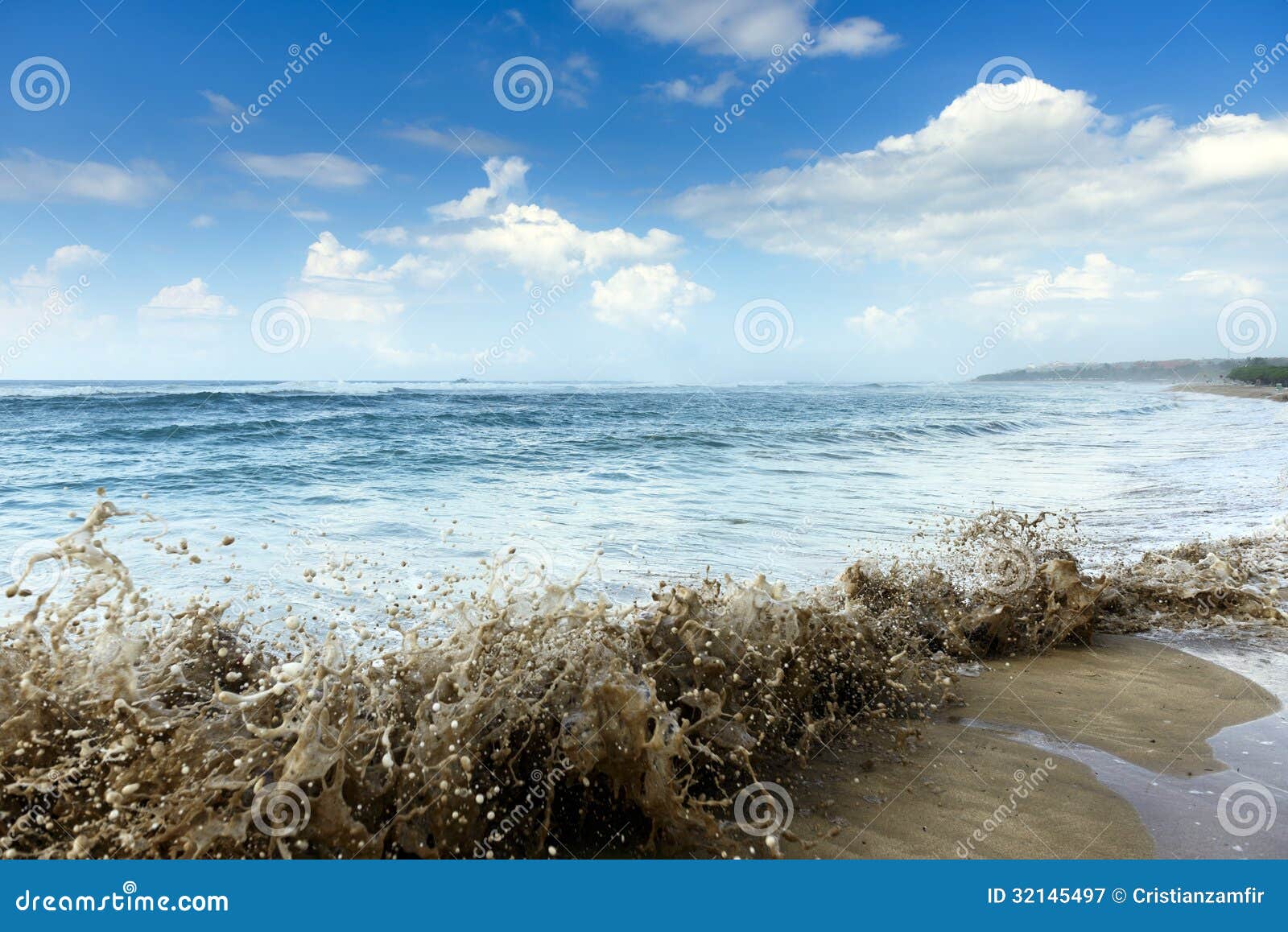 Turbulent Waves Ashore before the Storm Stock Image - Image of breaking ...