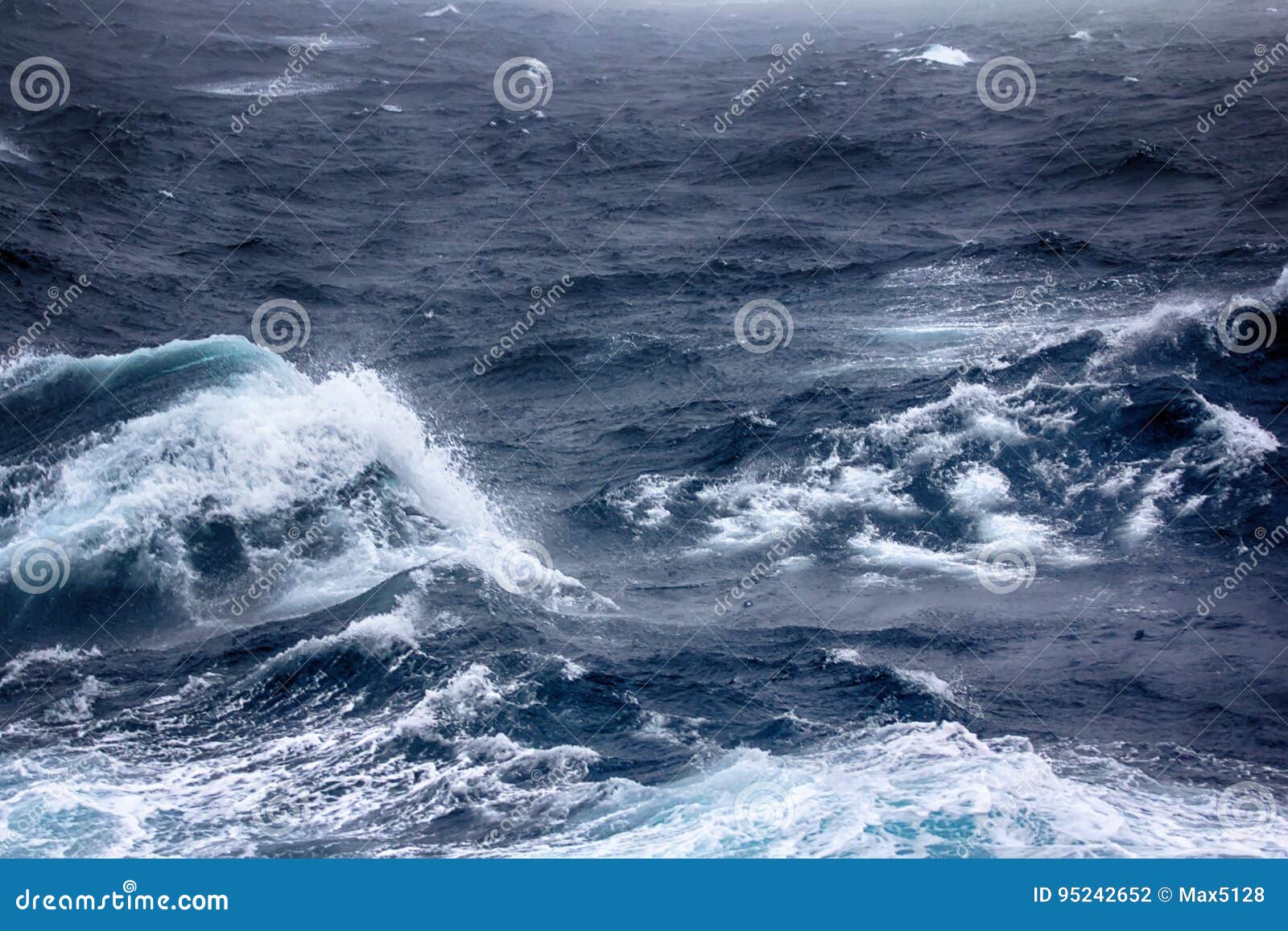 Turbulent Waves of Pacific Ocean Stock Photo - Image of dramatic, coast ...