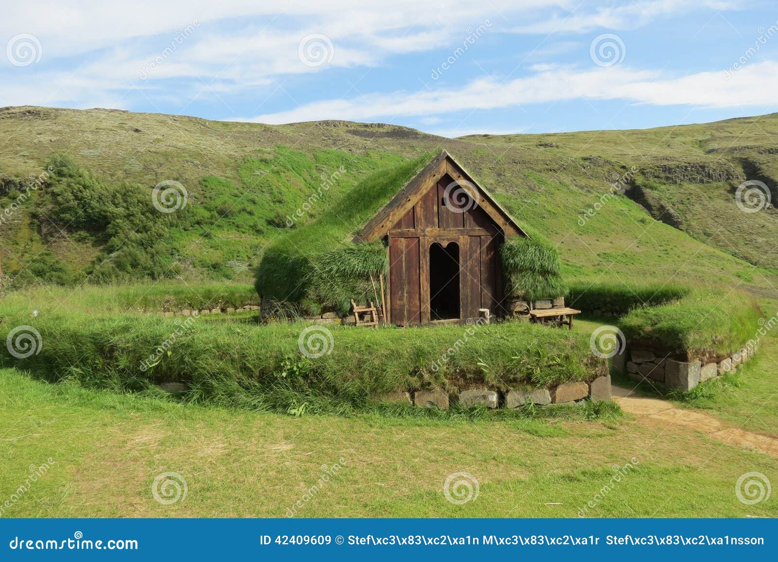 Turf house stock image. Image of iceland, sland, turf - 42409609