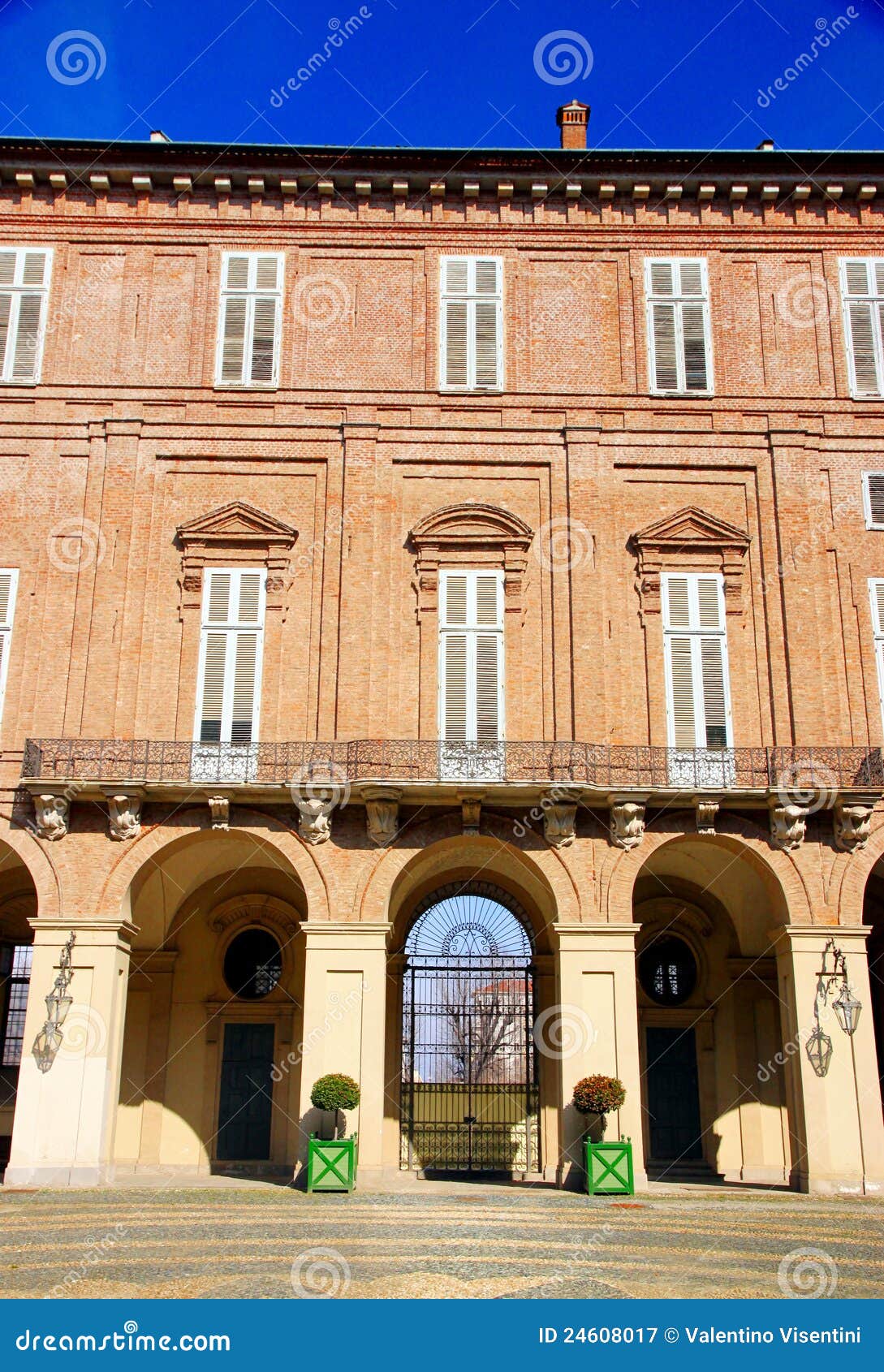 Turin Royal Palace editorial photography. Image of royal - 24608017