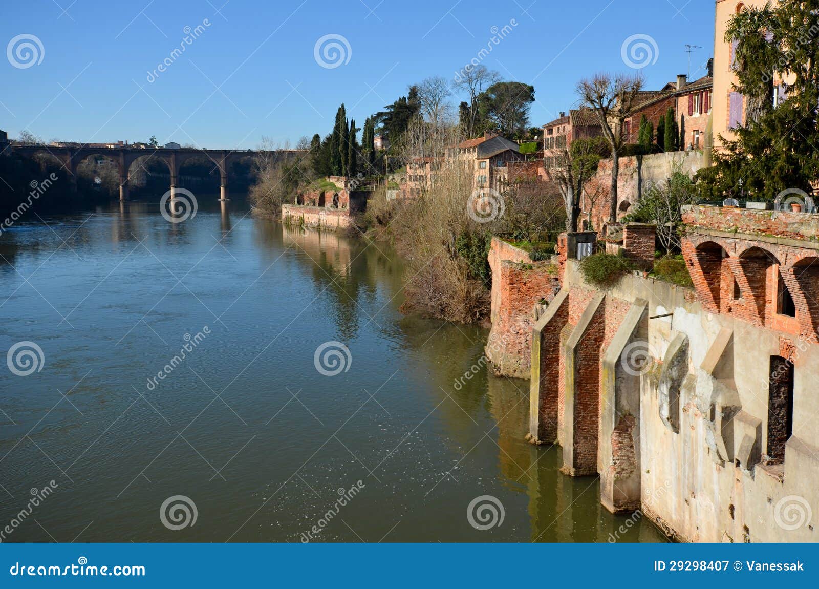 Turismo a Albi immagine stock. Immagine di medioevale - 29298407