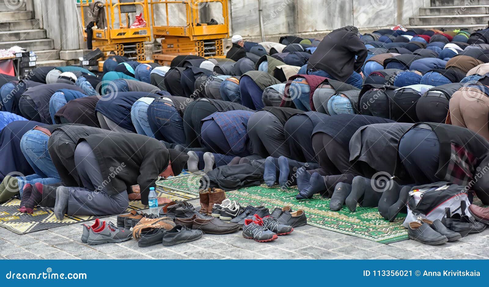 Muslim Performing Friday Prayers on the Streets of Istanbul Editorial ...