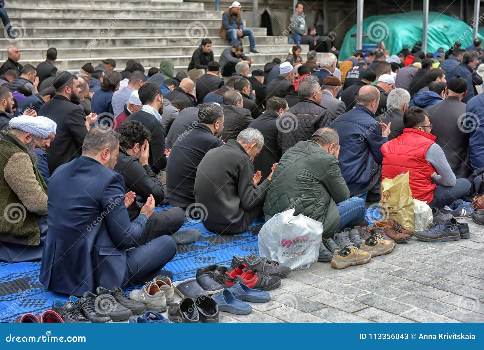 Muslim Performing Friday Prayers on the Streets of Istanbul Editorial ...