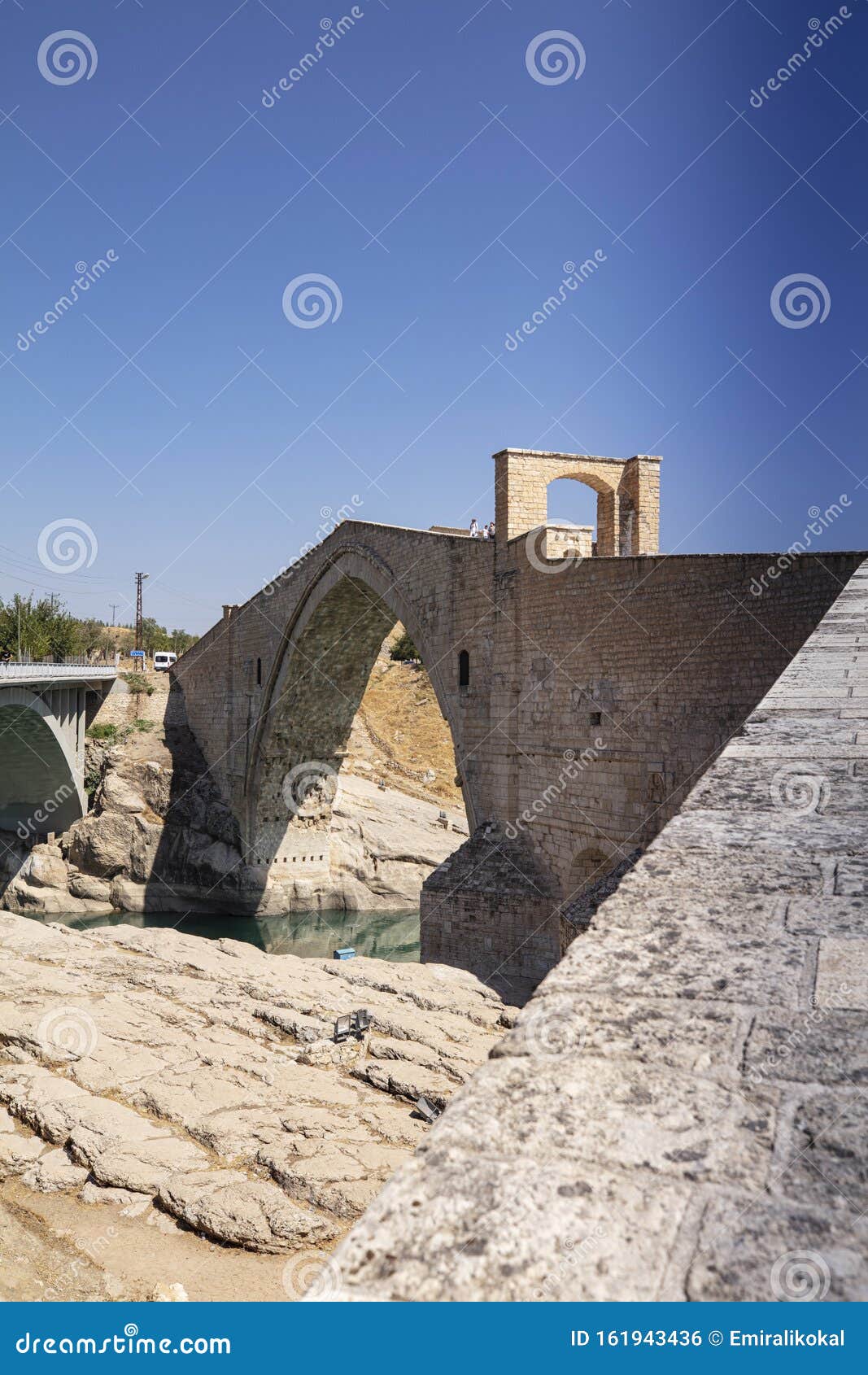 Turkey. the Malabadi Bridge on the Batman Stock Photo - Image of mardin ...