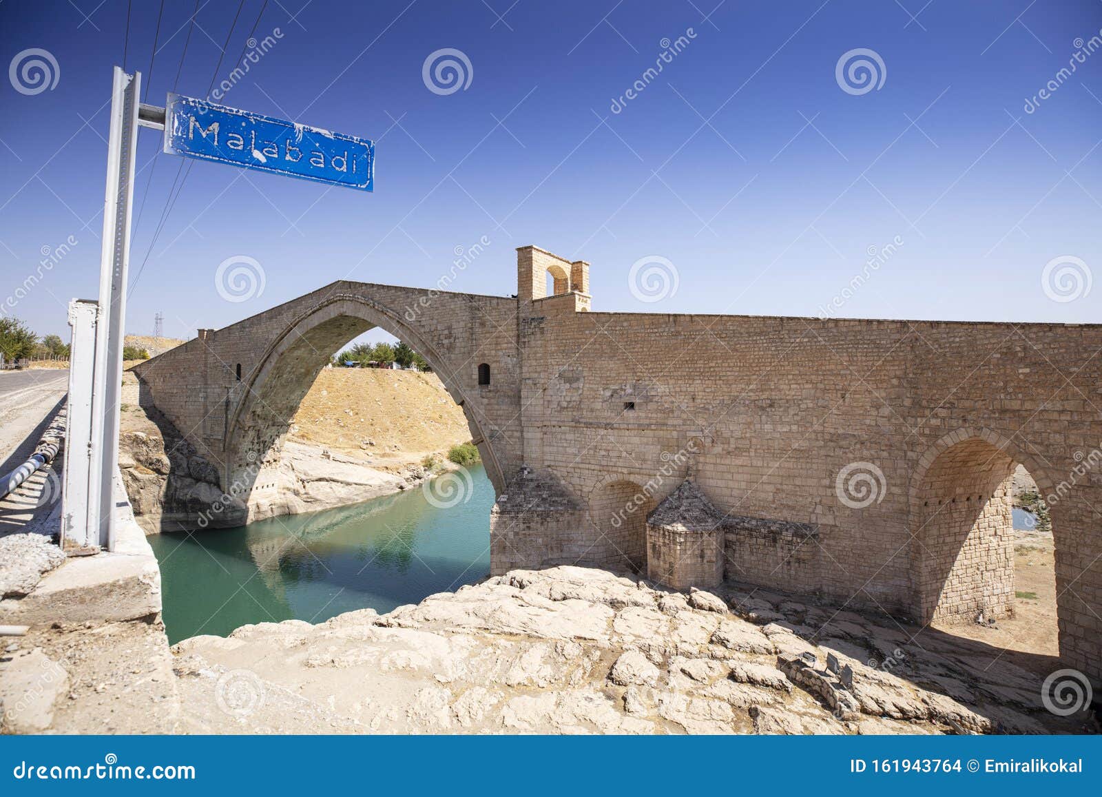 Turkey. the Malabadi Bridge on the Batman Stock Photo - Image of ...