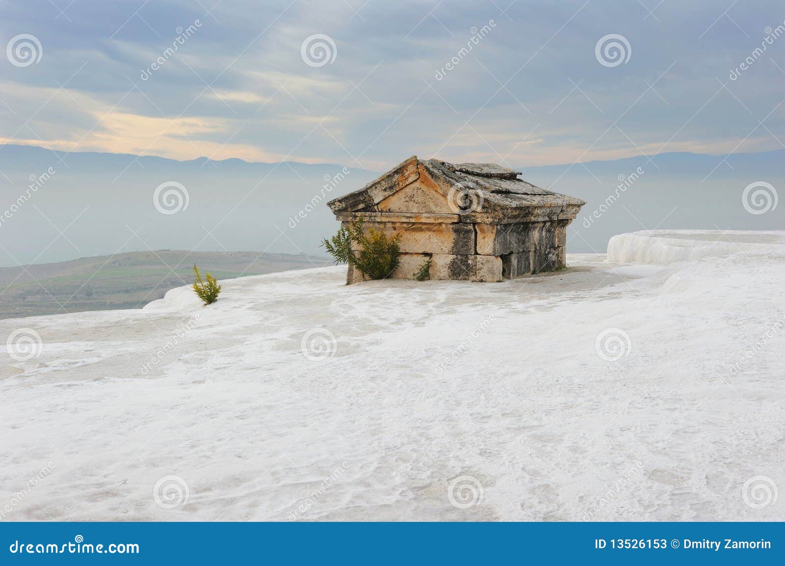 Turkey. Pamukkale Park And Ancient Hierapolis. Blue Salt Deposits In ...