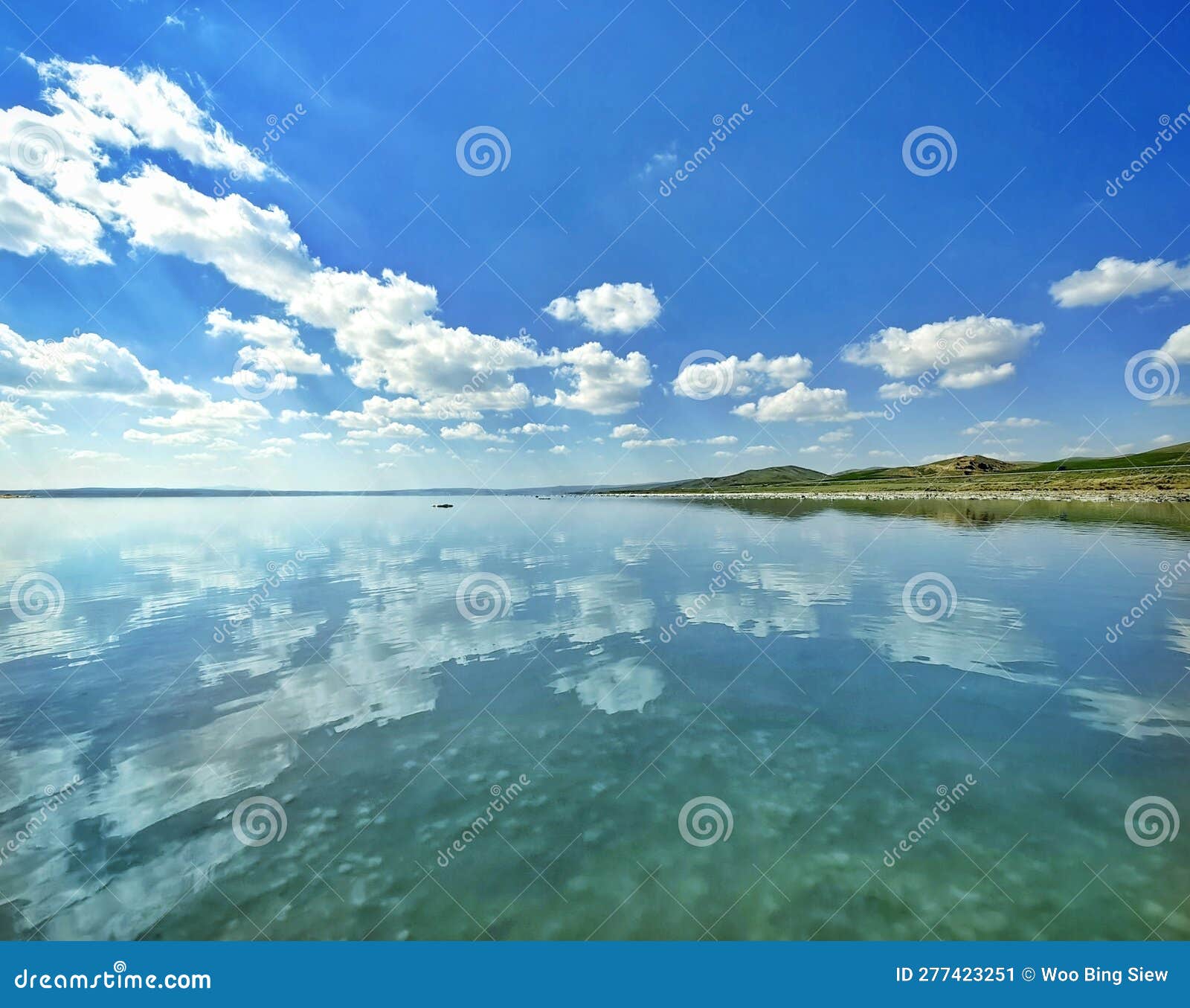 Turkey salt lake Tuz Golu stock image. Image of beach - 277423251
