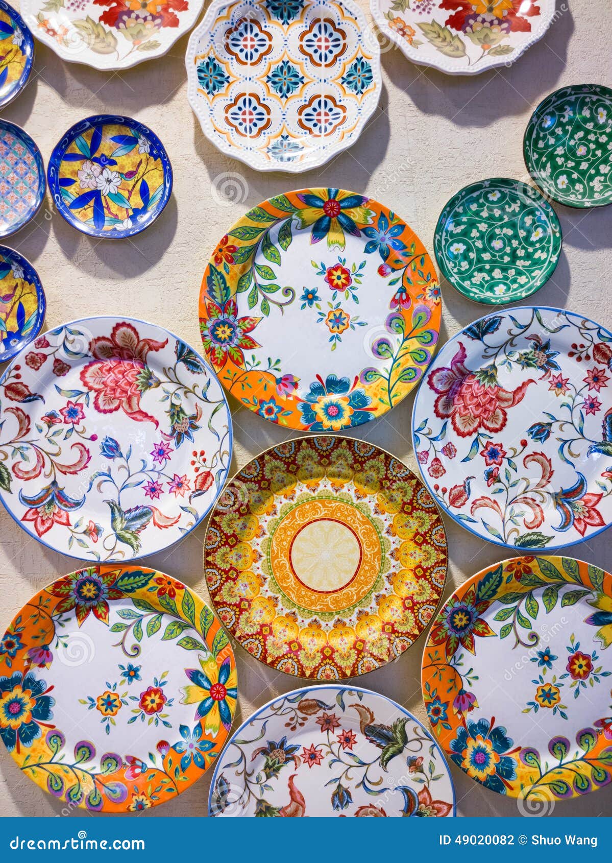 Turkish Chinaware in Grand Bazaar Stock Photo - Image of colors, bowl ...