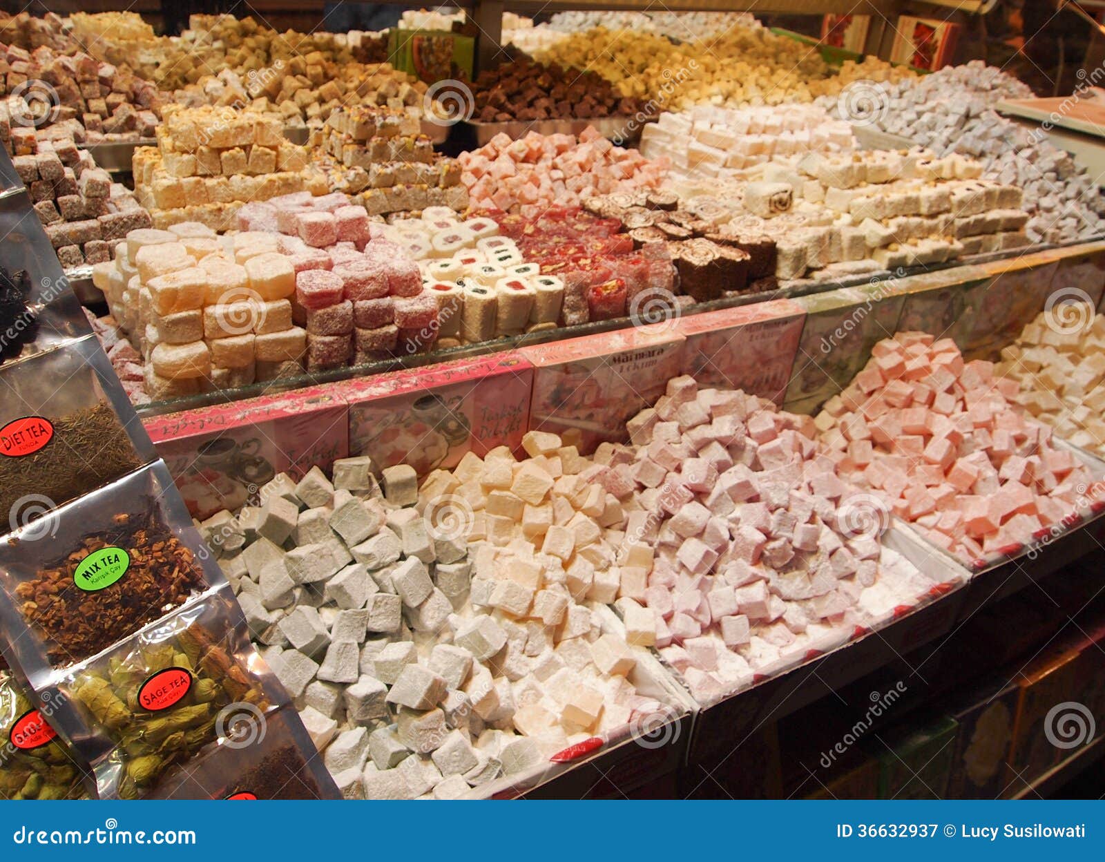 Turkish Delight in the Grand Bazaar, Istanbul Editorial Photography ...