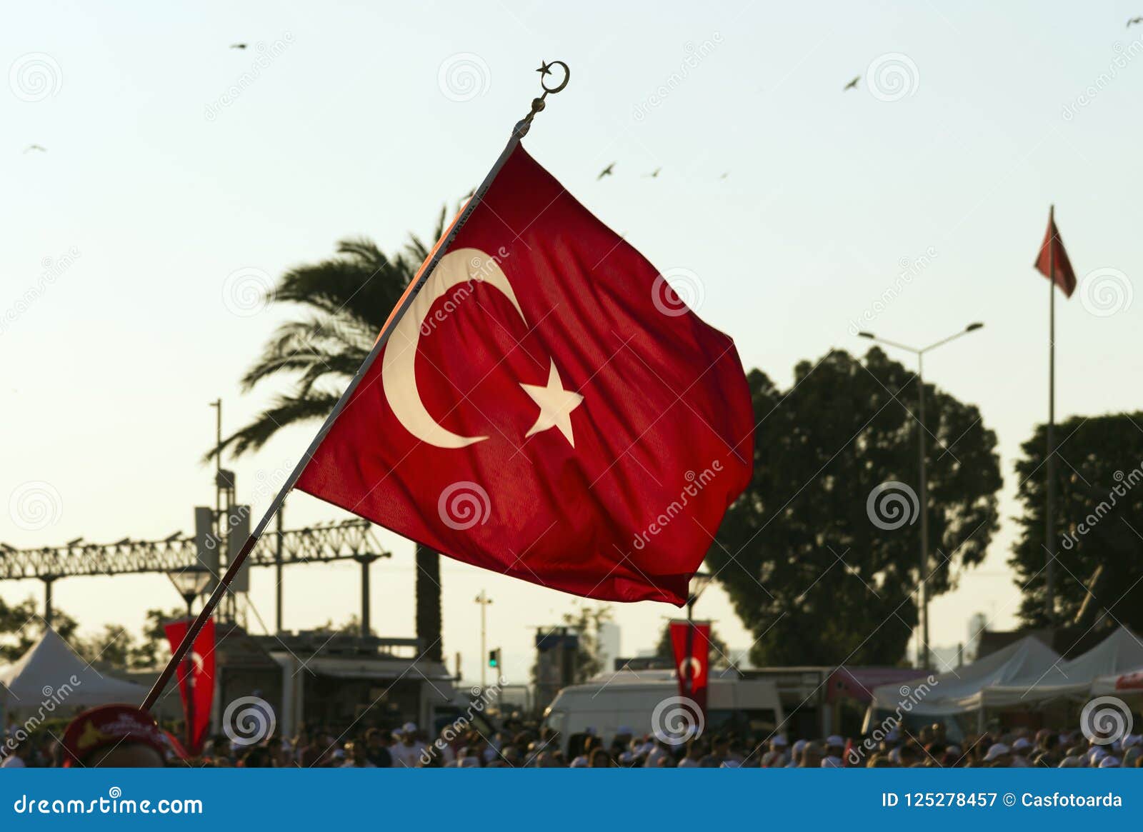 Turkish flag. editorial photography. Image of monument - 125278457