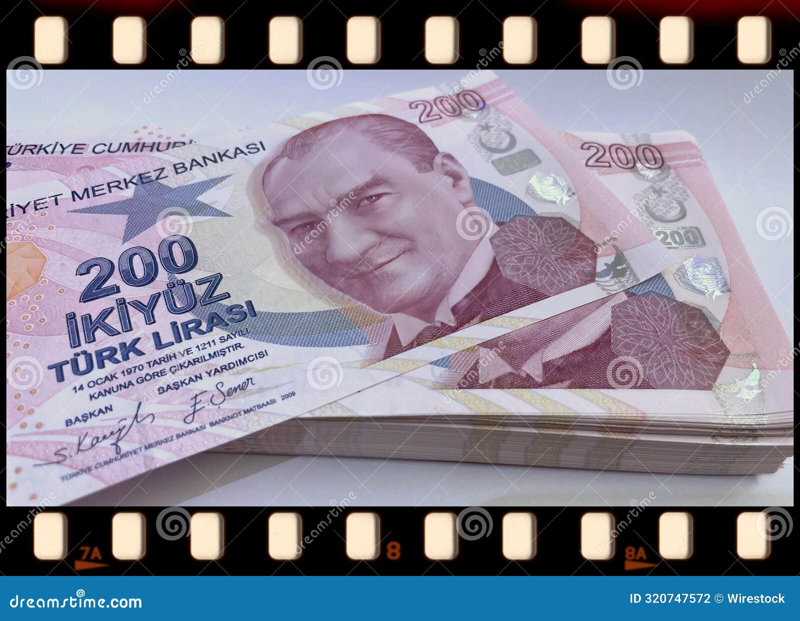 200 Turkish Lira Banknotes. the Elegance of Turkey S Currency Stock ...