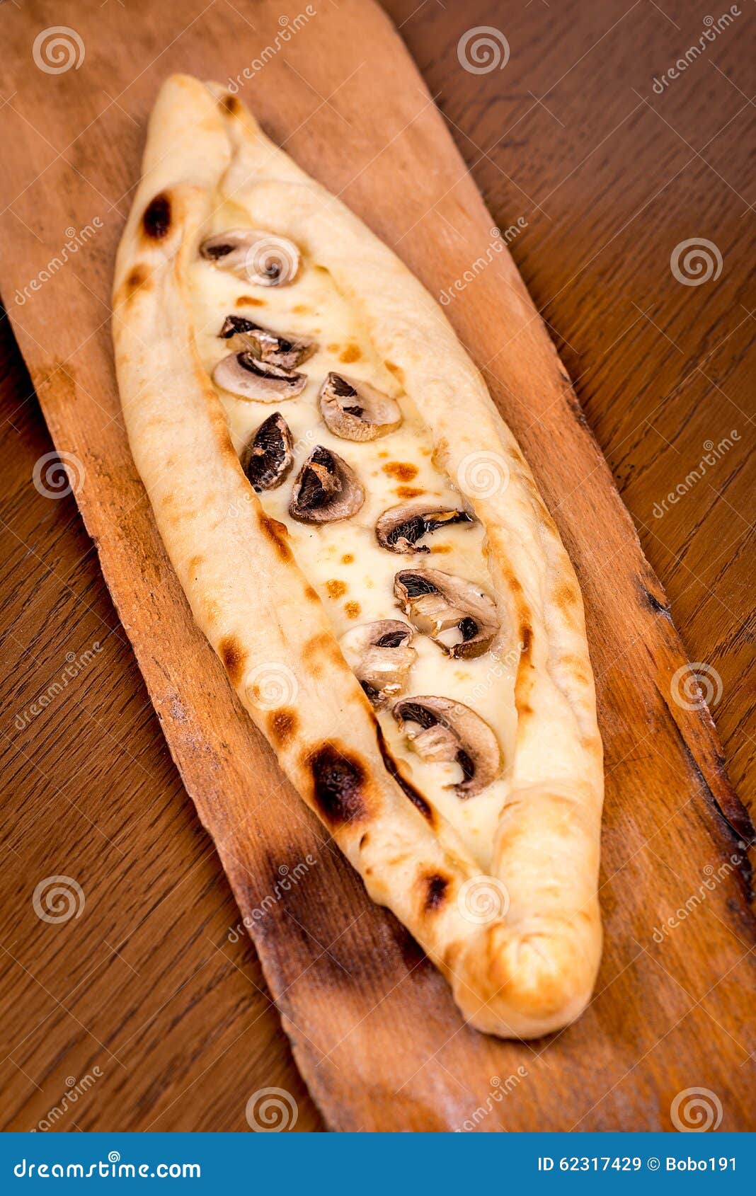 Turkish Pide Doner Tombik Doner, Sandwich With Greens And Tomatoes ...