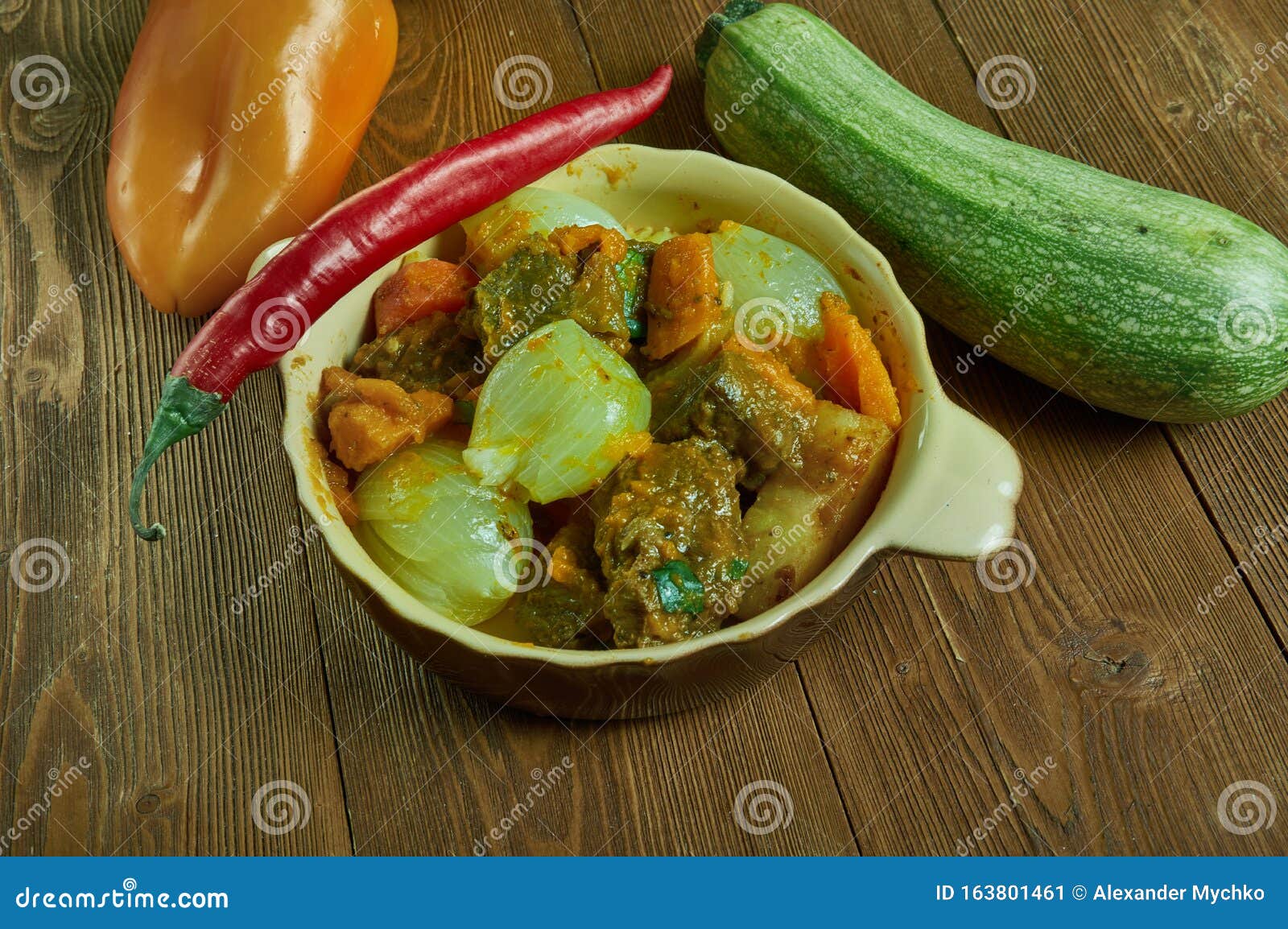 Turkish Testi Kebabi stock image. Image of potato, sauce - 163801461