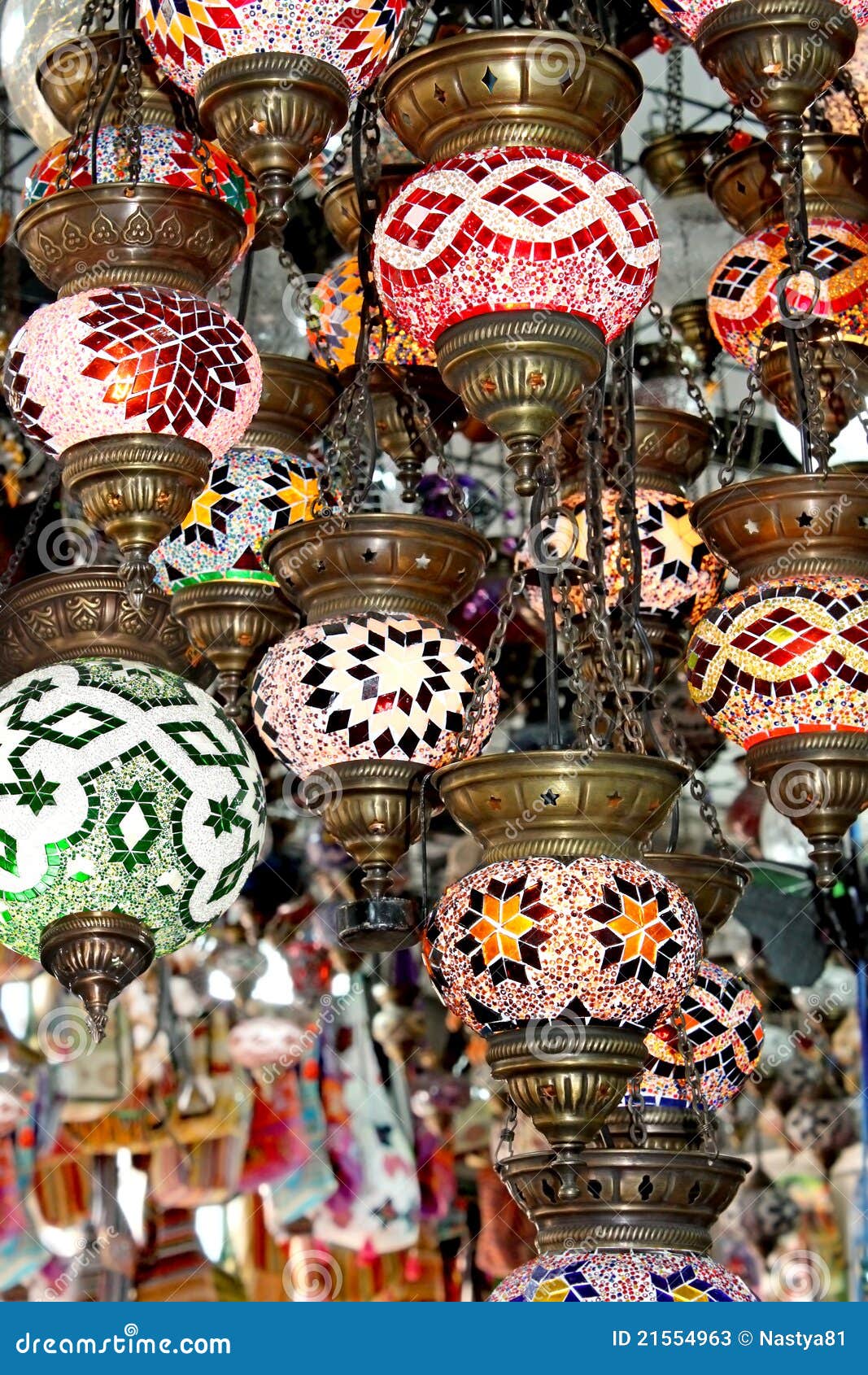 Turkiska lampor fotografering för bildbyråer. Bild av auteuren - 21554963