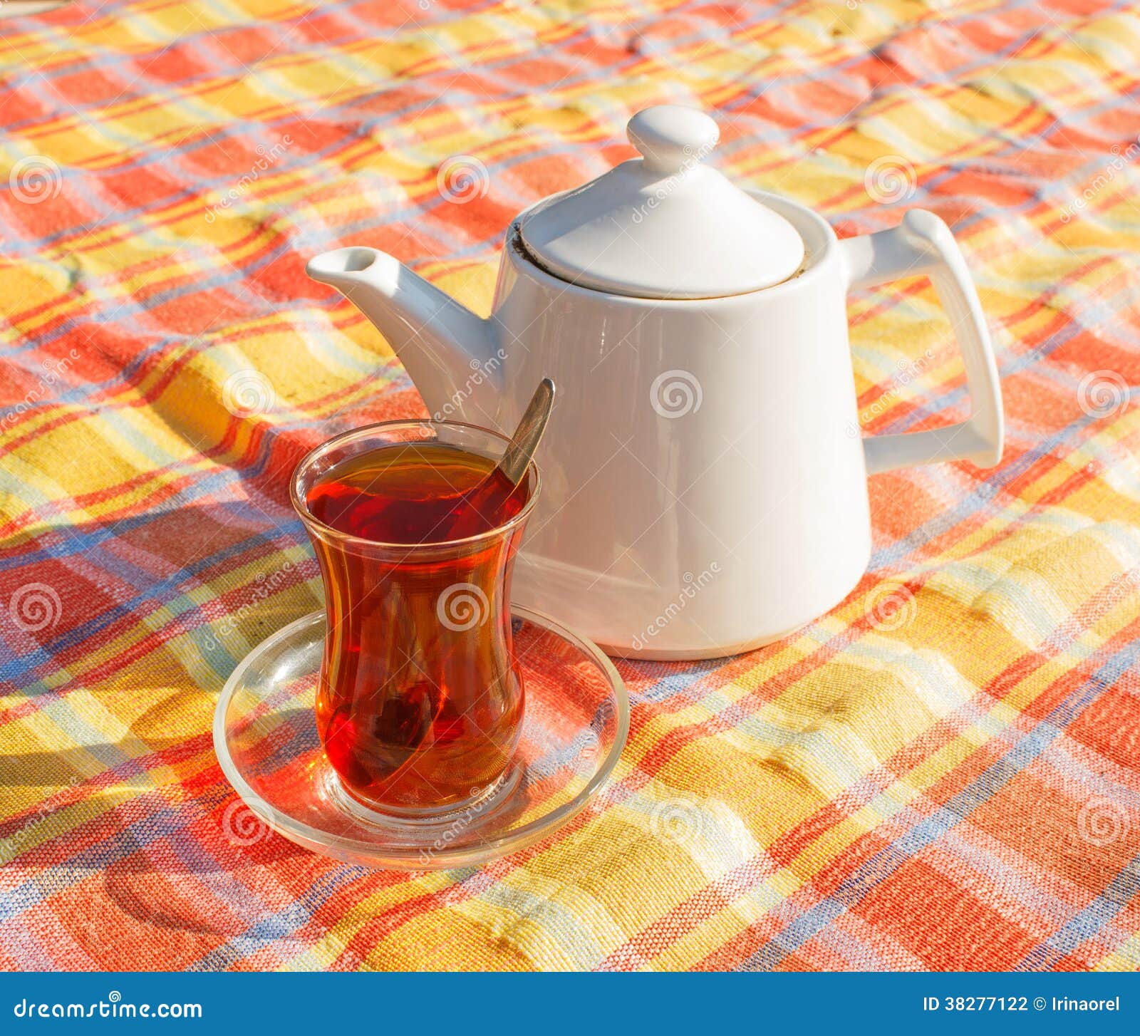Turkse thee 1 stock foto. Image of ketel, voedsel, producten - 38277122