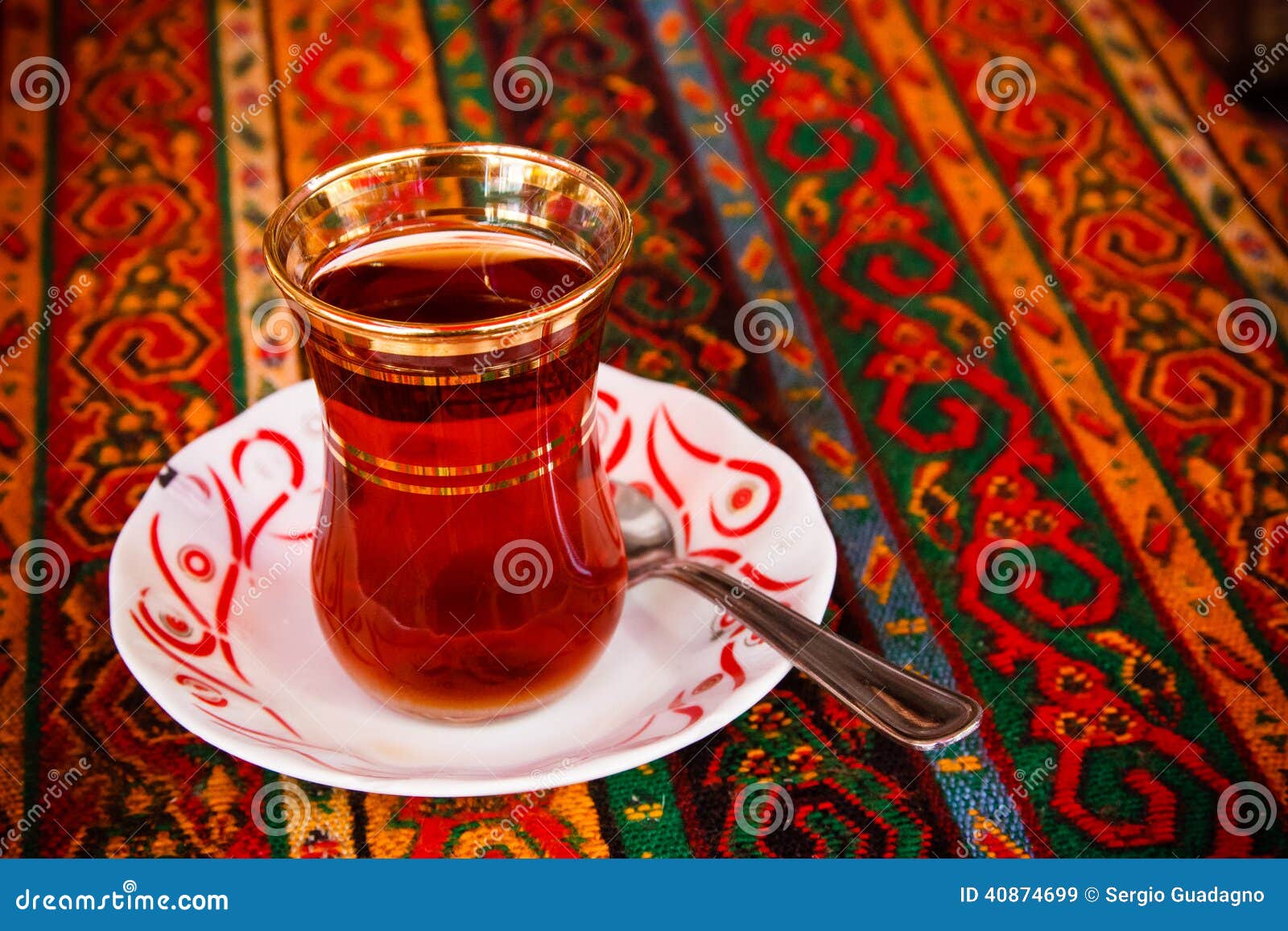 Turkse thee stock afbeelding. Image of aroma, vakantie - 40874699