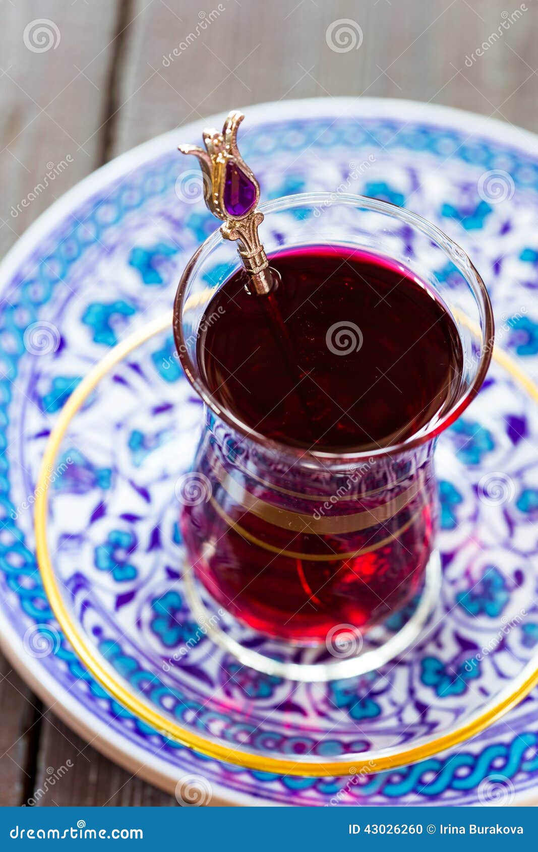 Turkse thee stock foto. Image of houten, traditioneel - 43026260