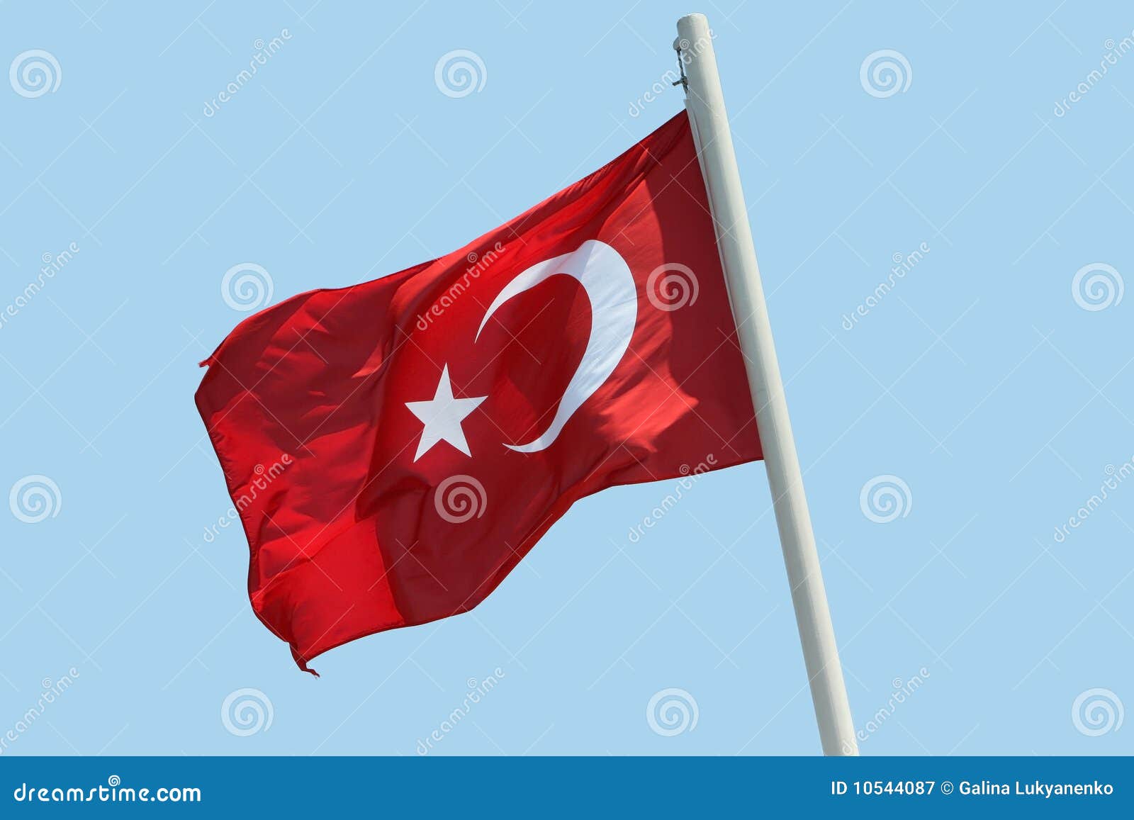 Turkse vlag stock afbeelding. Image of wind, hemel, symbool - 10544087