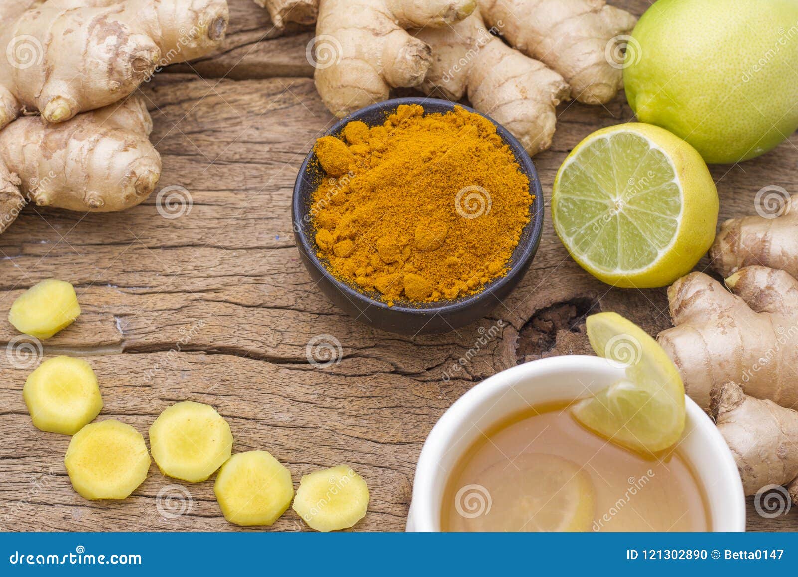 Turmeric and Ginger on the Table Stock Photo - Image of leaf, detox ...