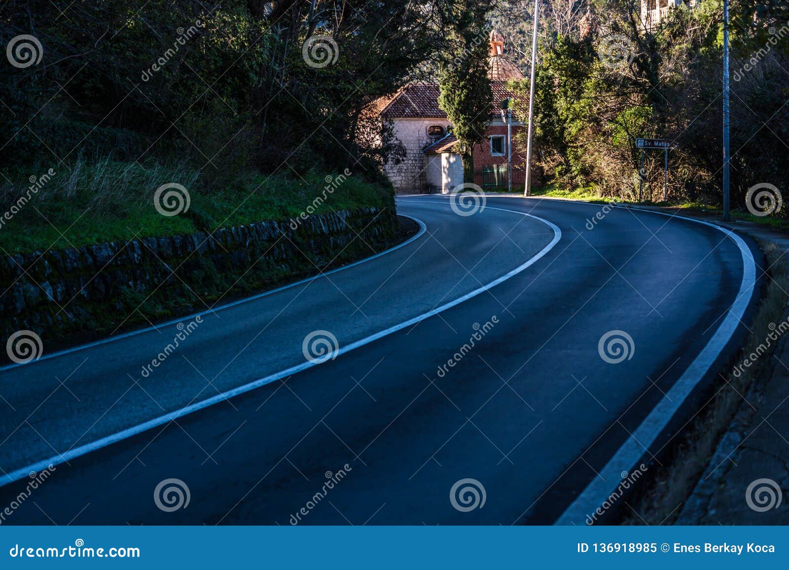 Turn of an asphalt road stock image. Image of speed - 136918985